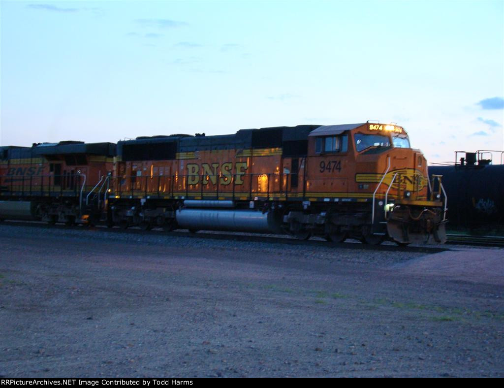 BNSF 9474
